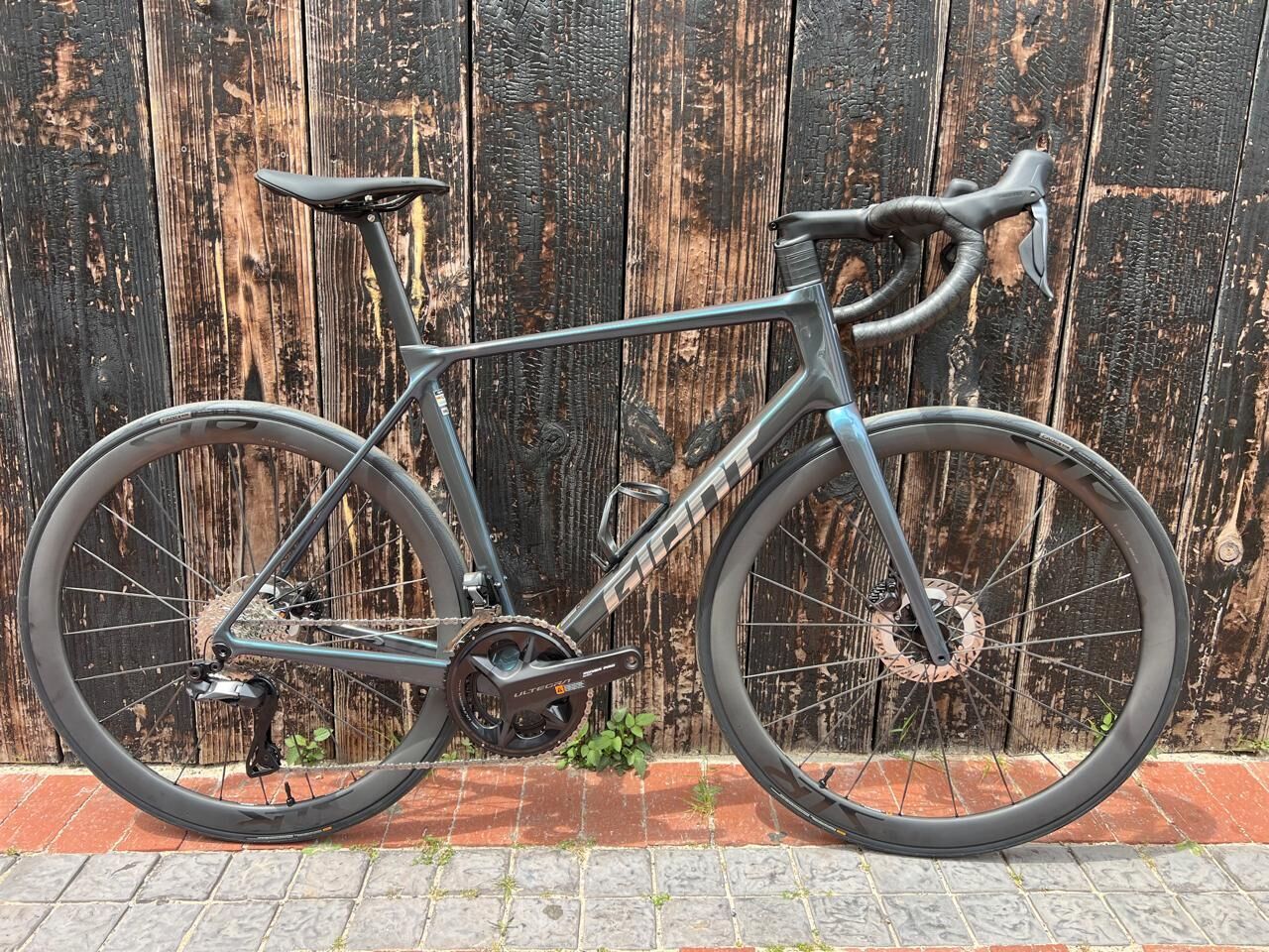 BRAND NEW Giant TCR Advanced Pro 0 | Road Bikes | Bike Hub