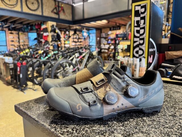 SCOTT SHOE MTB RC PYTHON D.GRY/BRZE SZ 45 | Shoes | Bike Hub