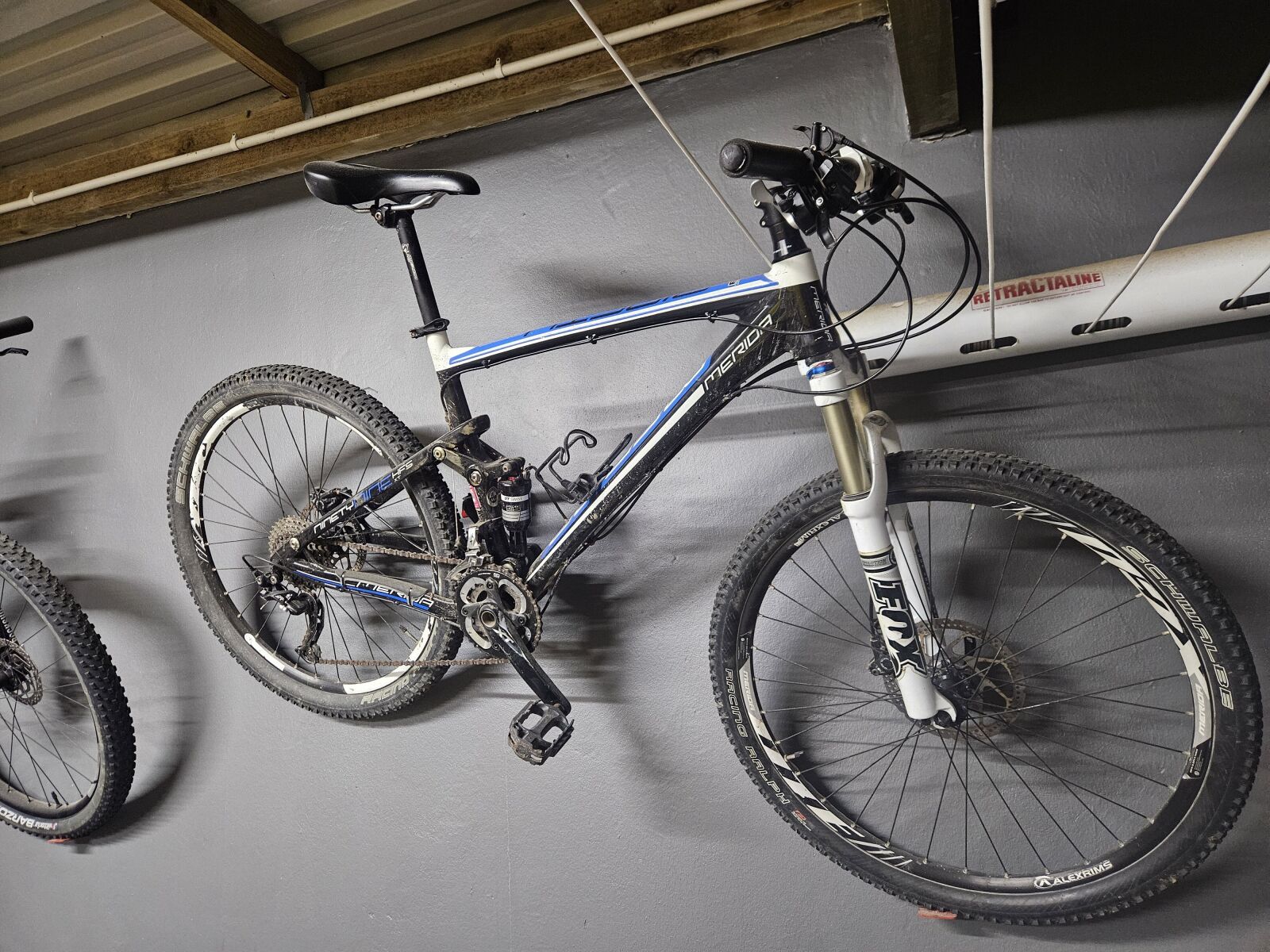 Merida Ninty Nine HFS XT | Dual Suspension Mountain Bikes | Bike Hub