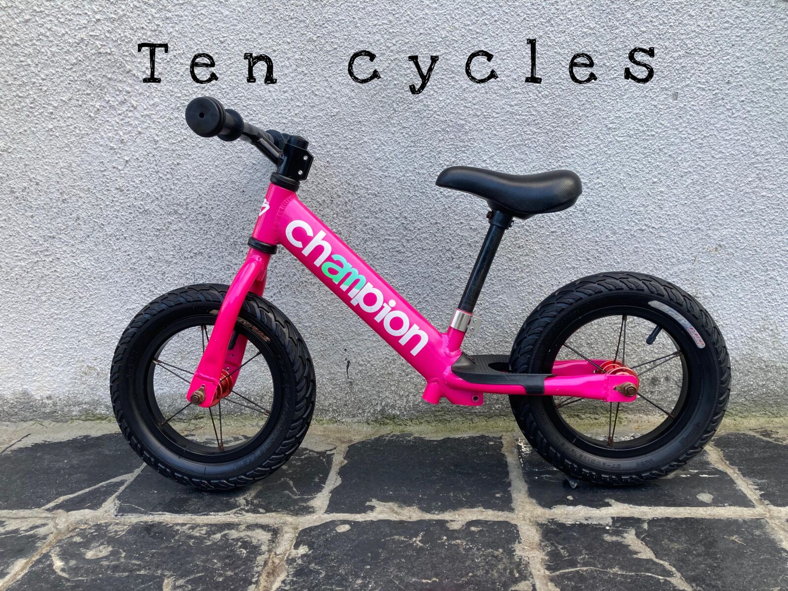 Kiddies 12 Inch CHAMPION Balance bike | Kids Bikes | Bike Hub