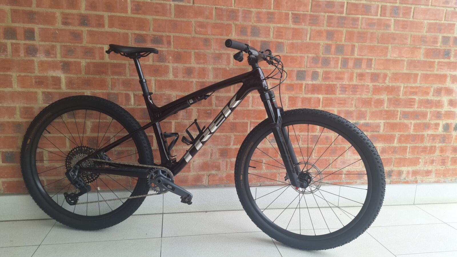 Trek Supercaliber SL9.7 | Dual Suspension Mountain Bikes | Bike Hub