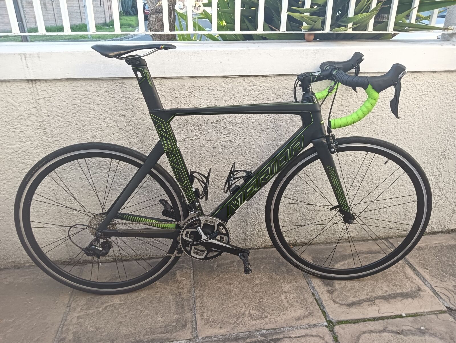 Merida Reacto 4000 carbon (M/L) | Road Bikes | Bike Hub