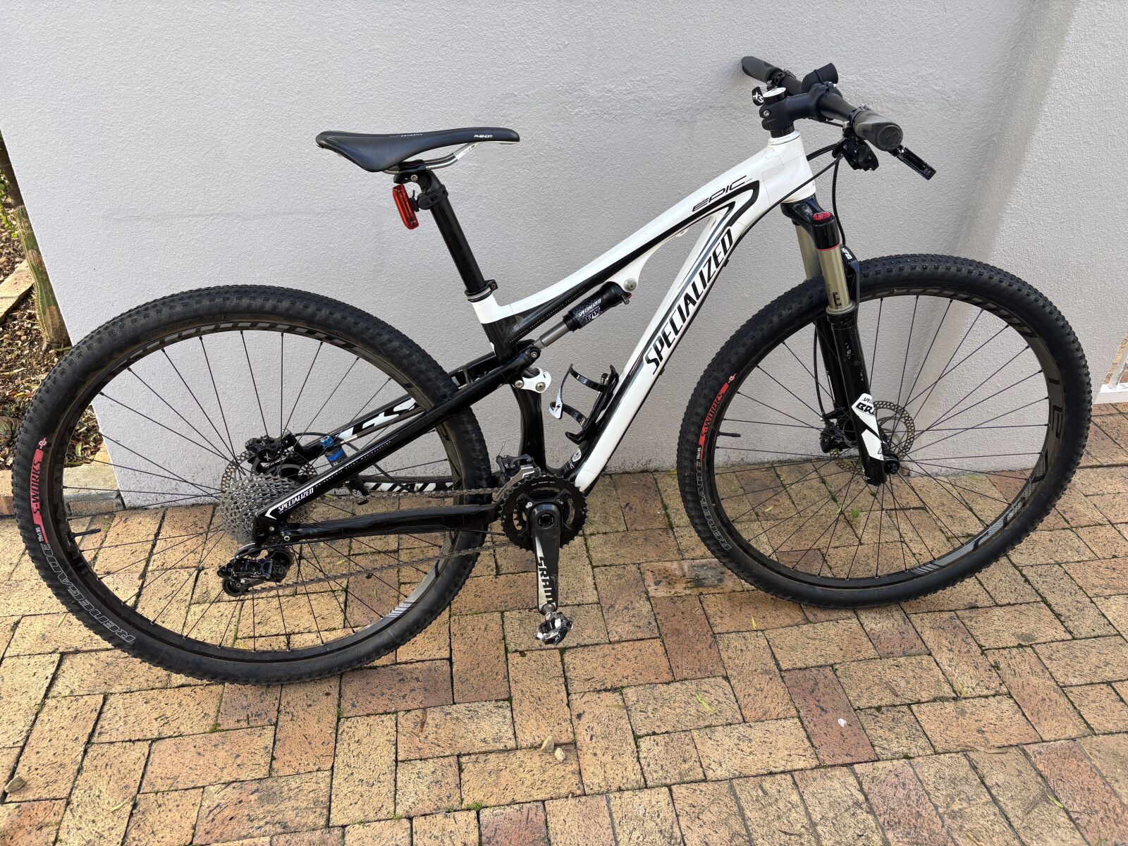 Specialized Epic MTB Small 29er | Dual Suspension Mountain Bikes | Bike Hub