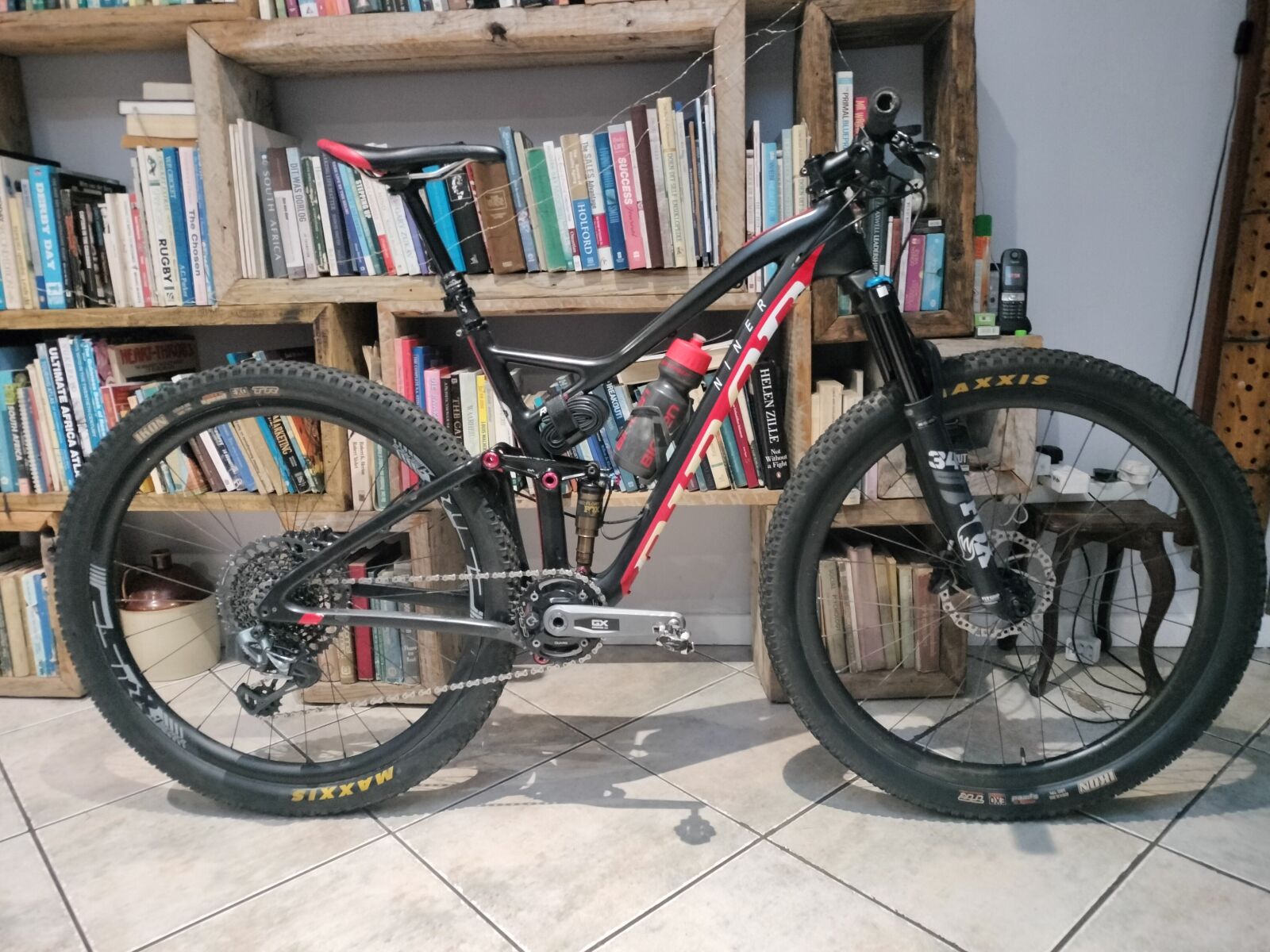 Niner RKT 9 RDO | Dual Suspension Mountain Bikes | Bike Hub