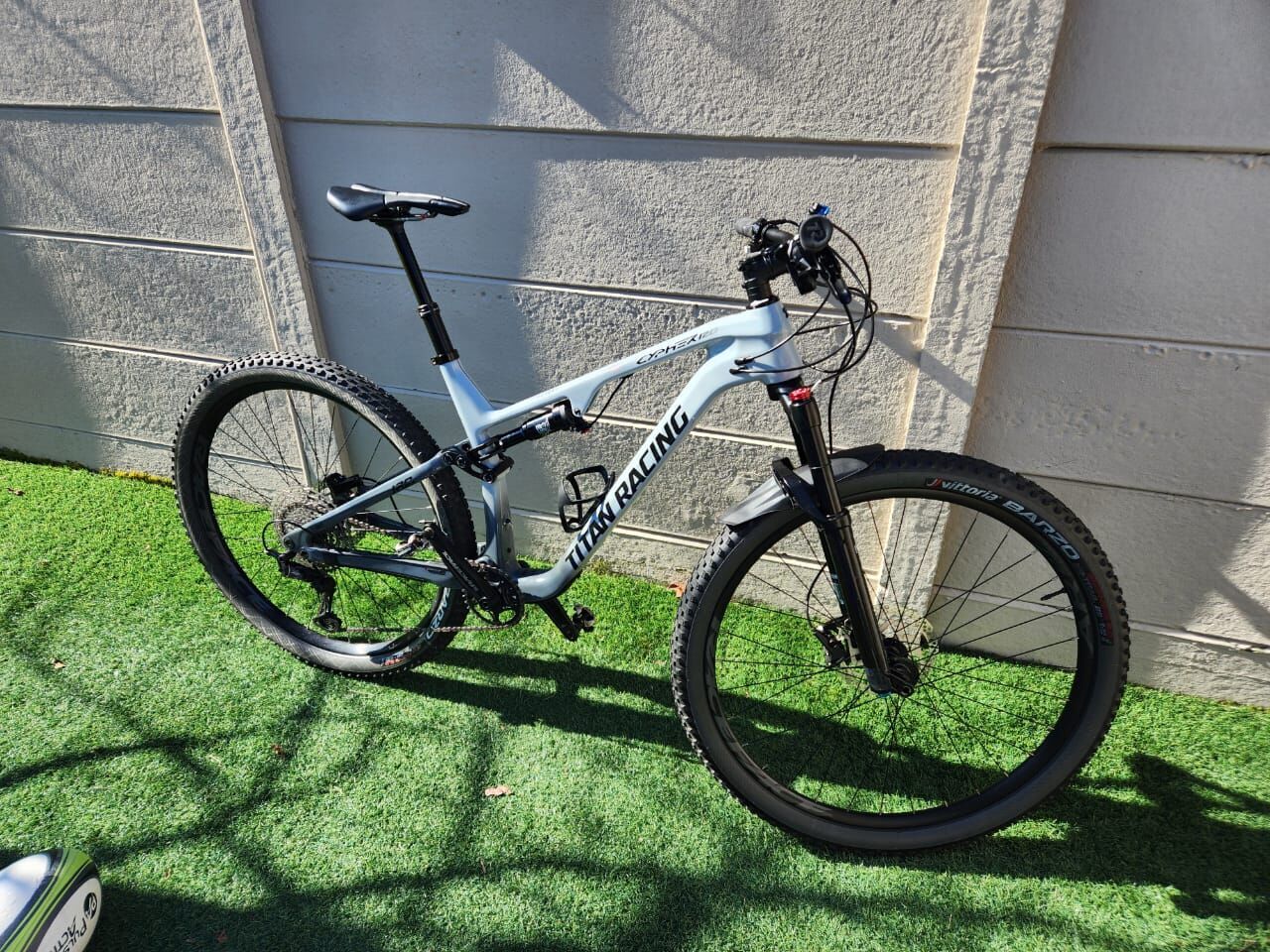 Titan Cypher Expert 120mm Carbon - New R62k | Dual Suspension Mountain ...