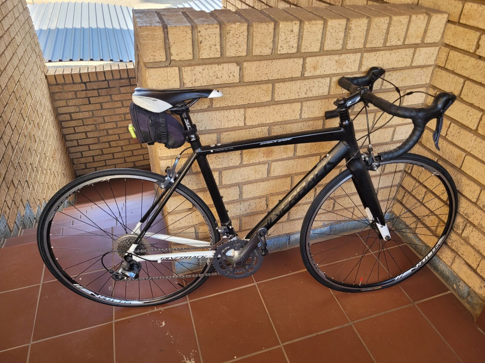 Silverback Strela Sport. Small Frame. | Road Bikes | Bike Hub