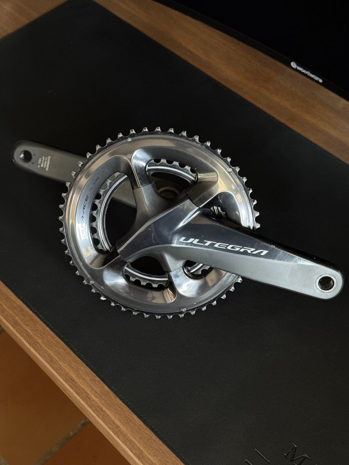 Shimano Ultegra R8000 Crankset (172.5mm) | Cranksets | Bike Hub