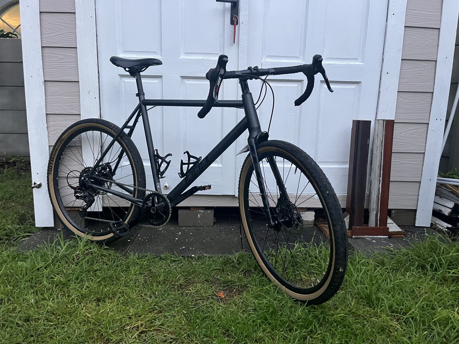 ROOK Scout gravel bike | Gravel Bikes | Bike Hub