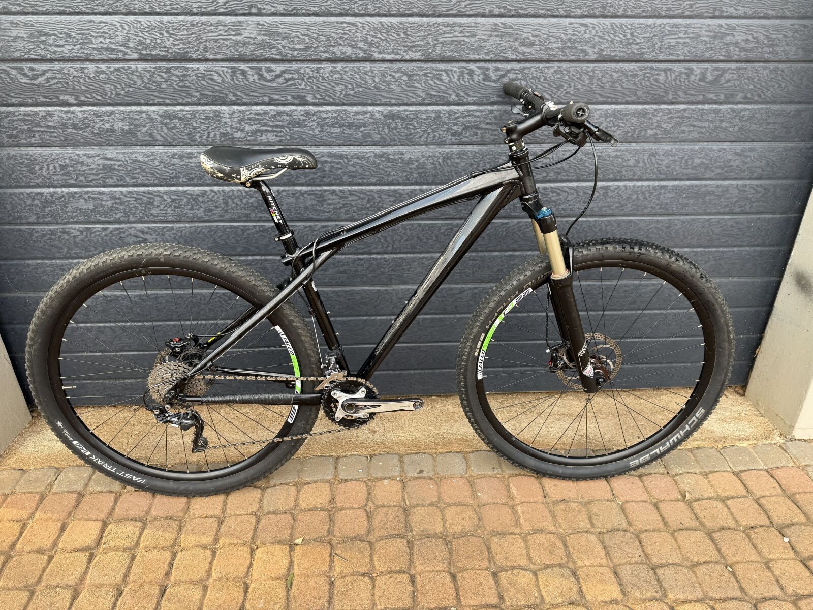GT Zaskar Expert 29er | Hardtail Mountain Bikes | Bike Hub