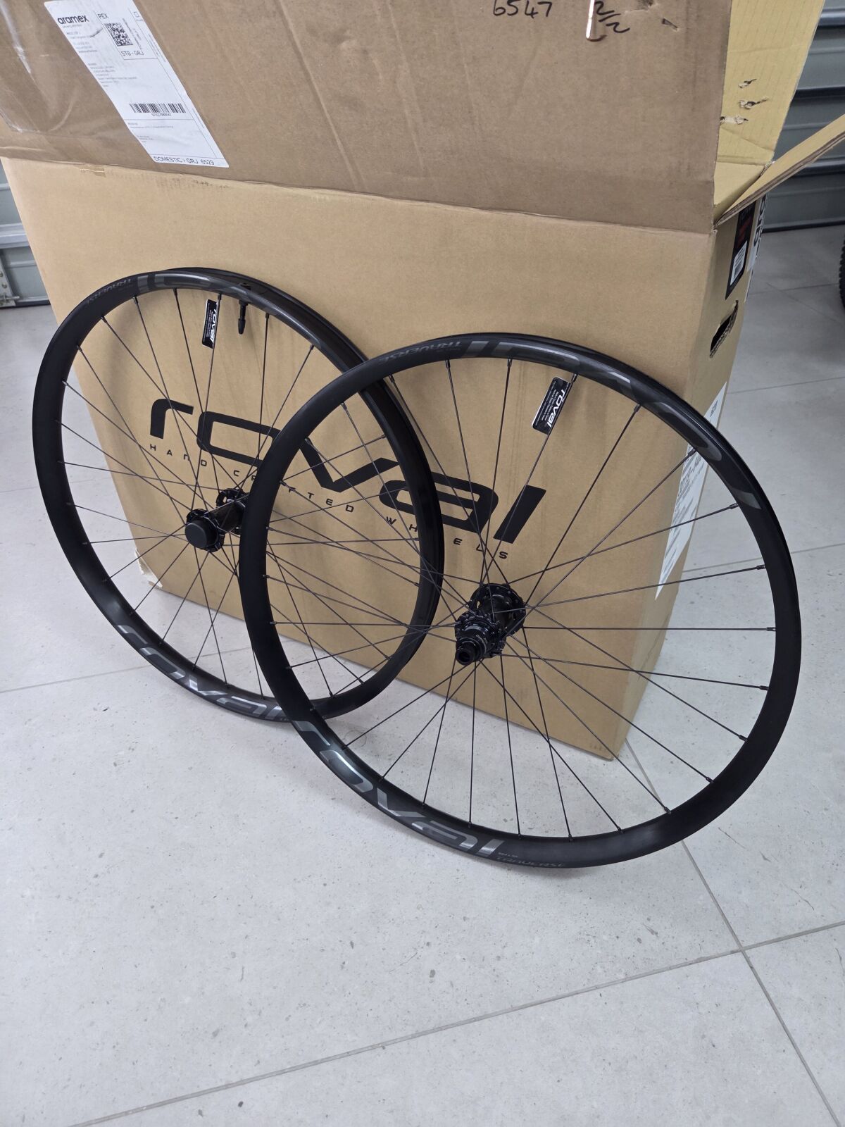 New Roval Traverse Fattie 38 27.5 148 | Mountain Bike Wheels | Bike Hub