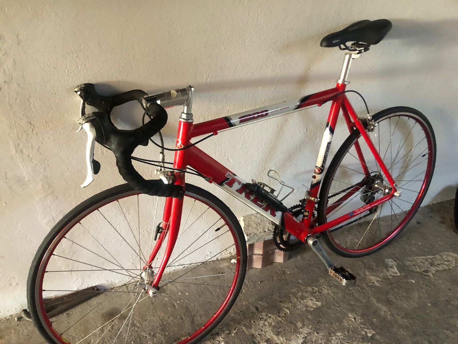 Trek 1200 Alpha series | Road Bikes | Bike Hub