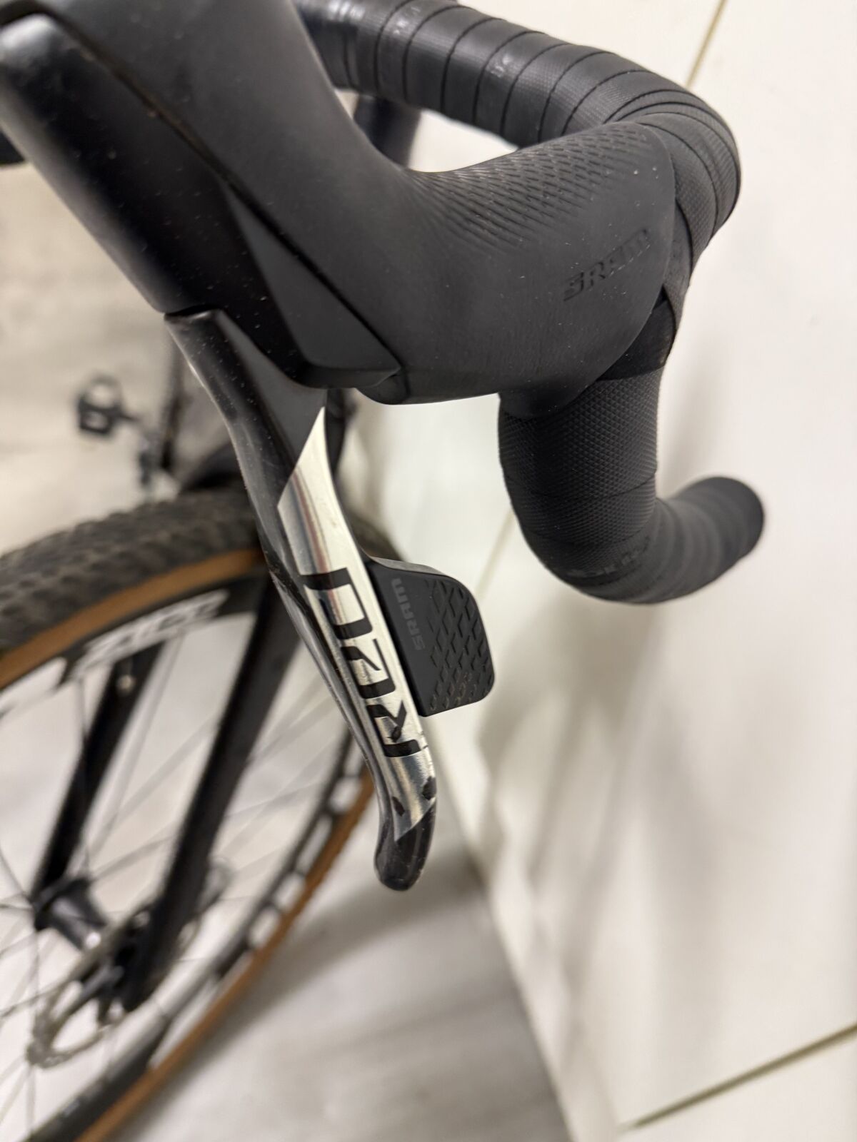 SRAM RED AXS Shifters (Disc) | Shifters | Bike Hub