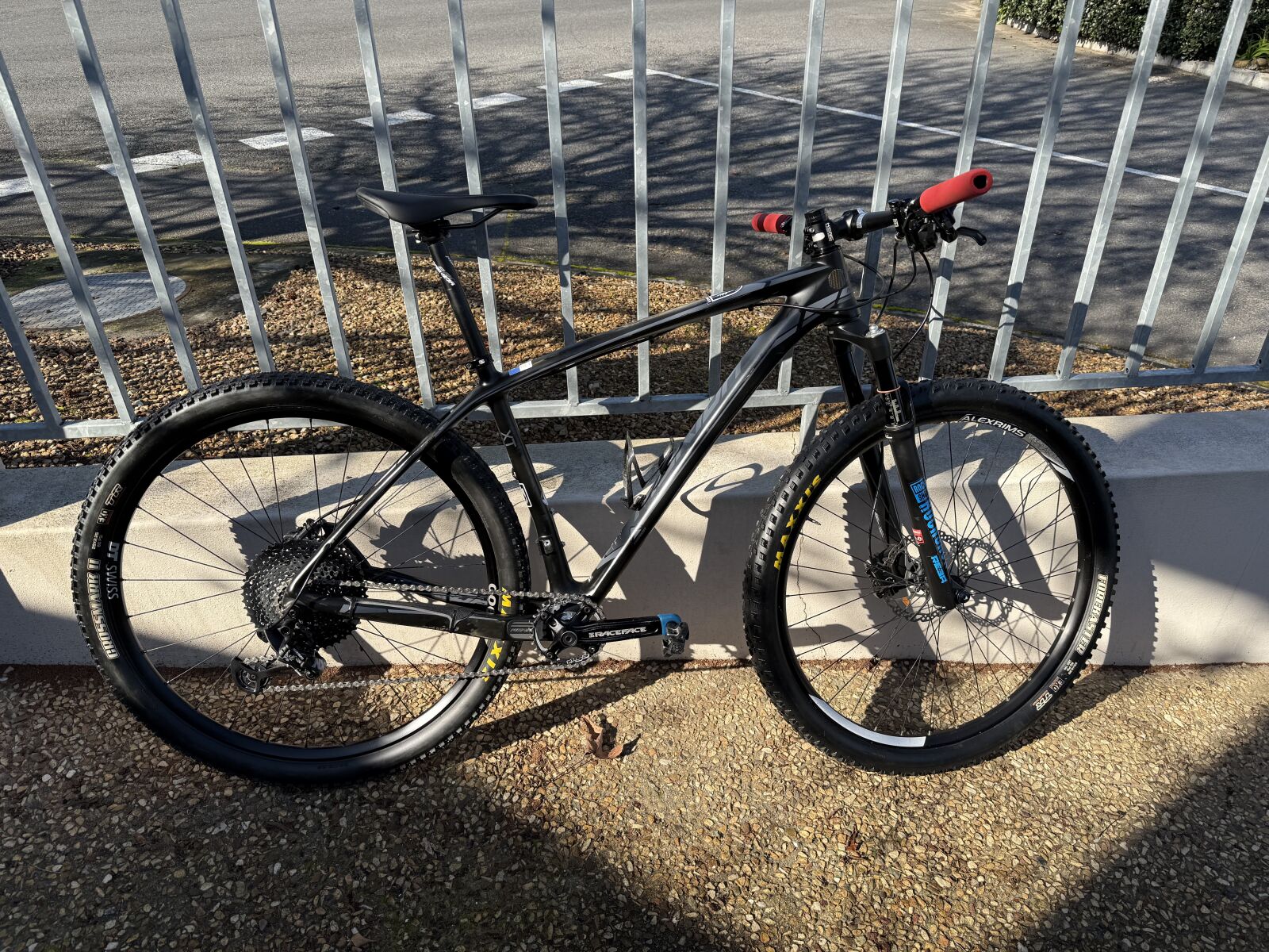 Merida Big 9 Carbon (Large) | Hardtail Mountain Bikes | Bike Hub