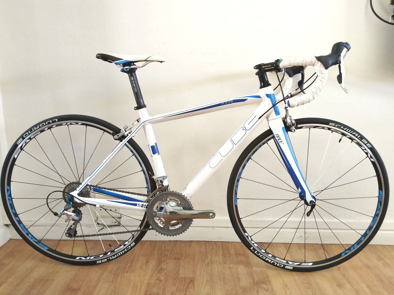 Cube Axial Race (S) | Road Bikes | Bike Hub