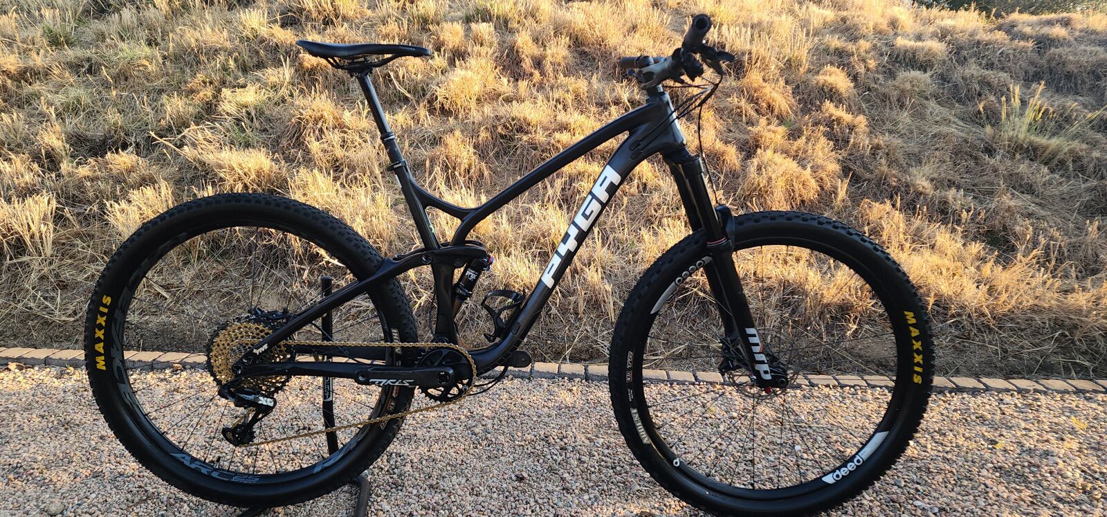 PYGA STAGE MAX (Carbon) | Dual Suspension Mountain Bikes | Bike Hub