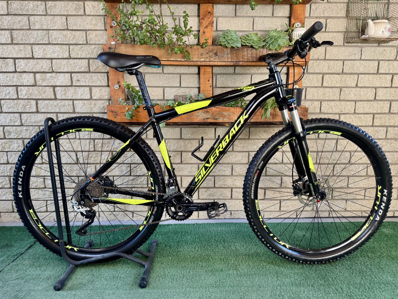 29ER (L) SILVERBACK SPECTRA - AIR FORK/TUBELESS | Hardtail Mountain ...