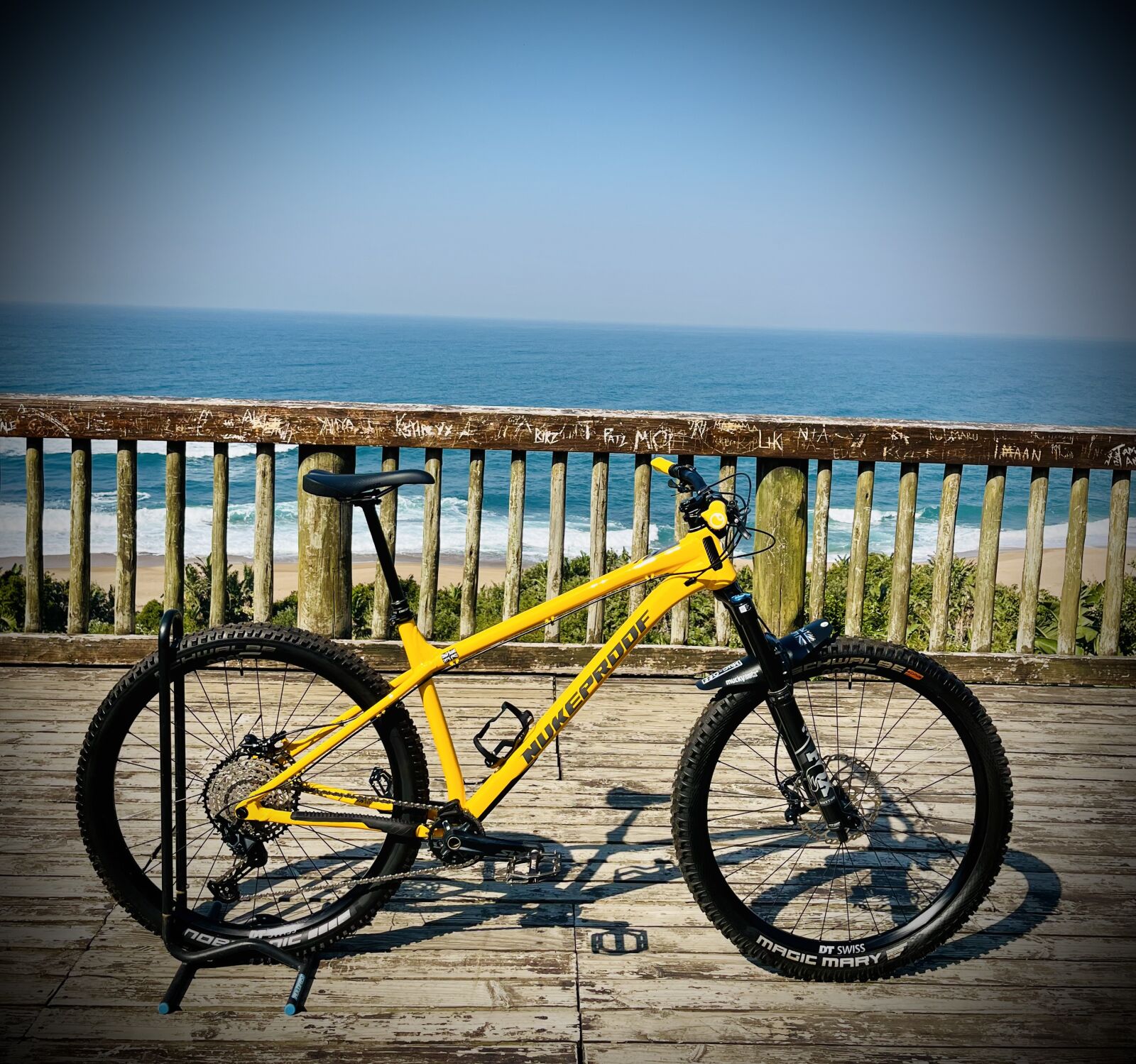 Nukeproof Scout ( XXL )-See Description | Dirt Jump Bikes | Bike Hub