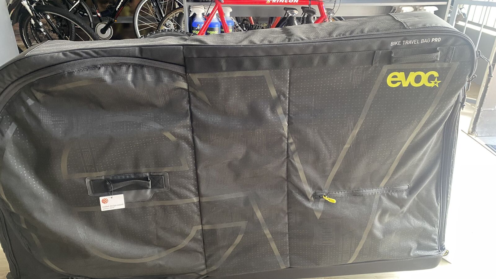 Evoc Bike Travel Bag Pro | Bike Bags & Boxes | Bike Hub