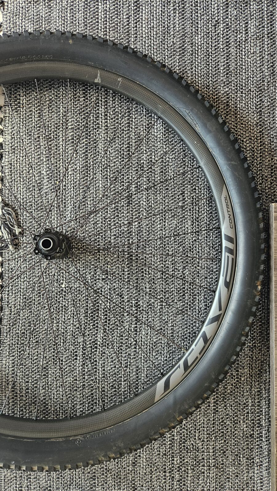 Roval Carbon Wheels | Mountain Bike Wheels | Bike Hub