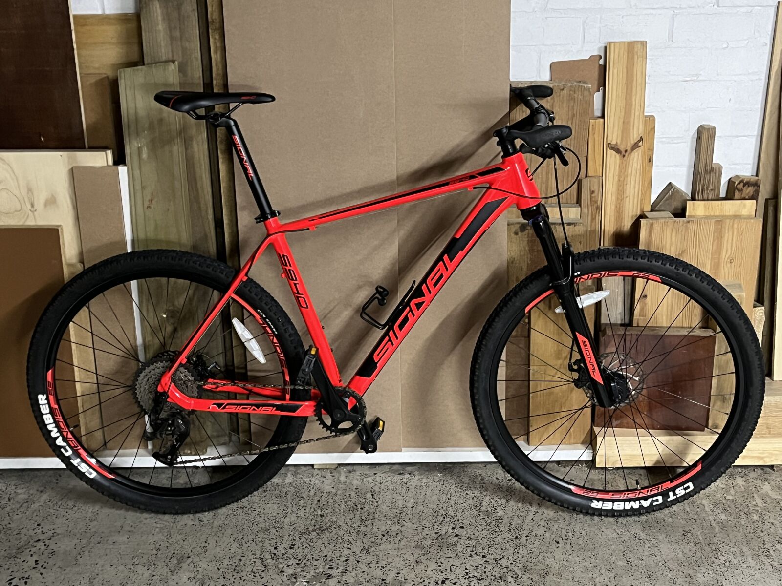 Unused gift. Signal XL hardtail. | Hardtail Mountain Bikes | Bike Hub
