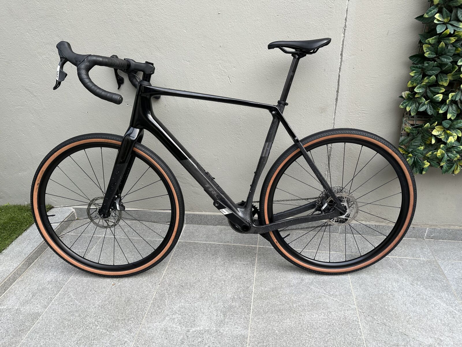 Trek Checkpoint SL5 AXS Gen3 | Gravel Bikes | Bike Hub