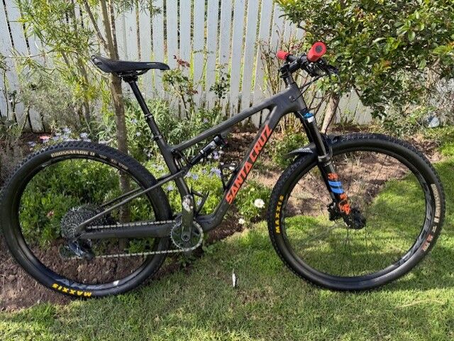 Santa Cruz Blur C TR M 2022 Dark matter | Dual Suspension Mountain Bikes | Bike Hub