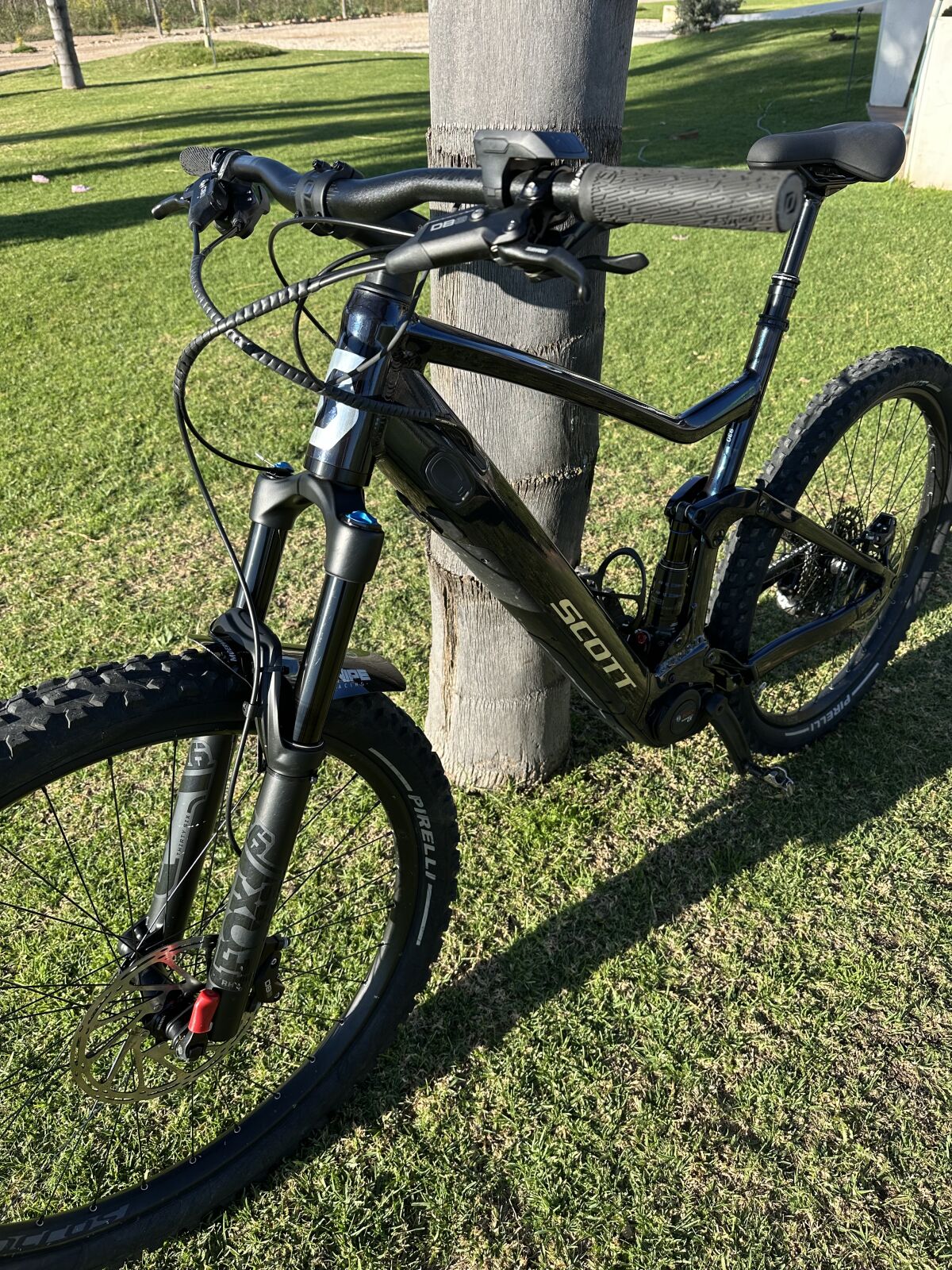 Scott Strike Eride 930 XL | Dual Suspension Mountain E-Bikes | Bike Hub