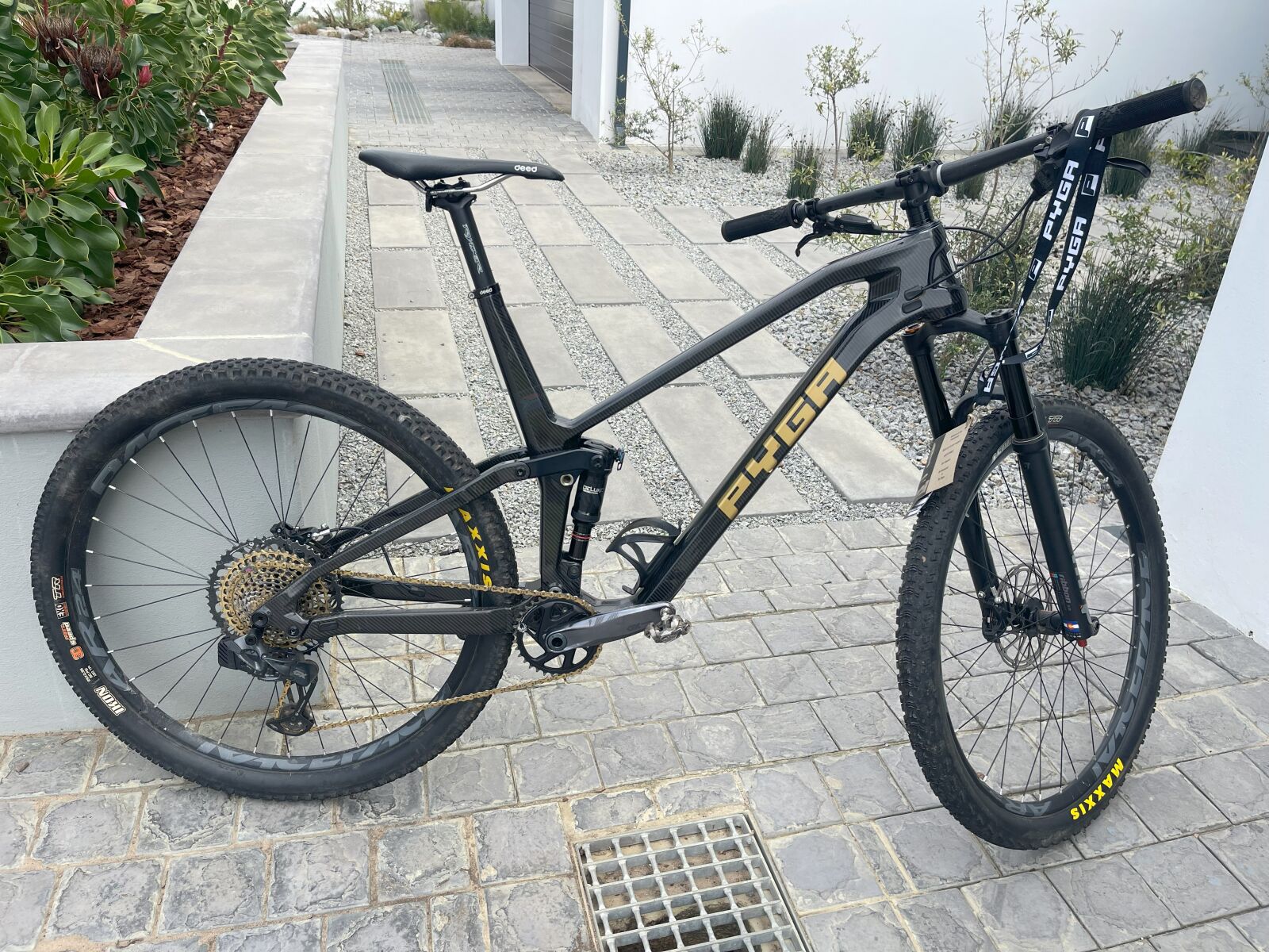 PYGA Mobu XL | Dual Suspension Mountain Bikes | Bike Hub