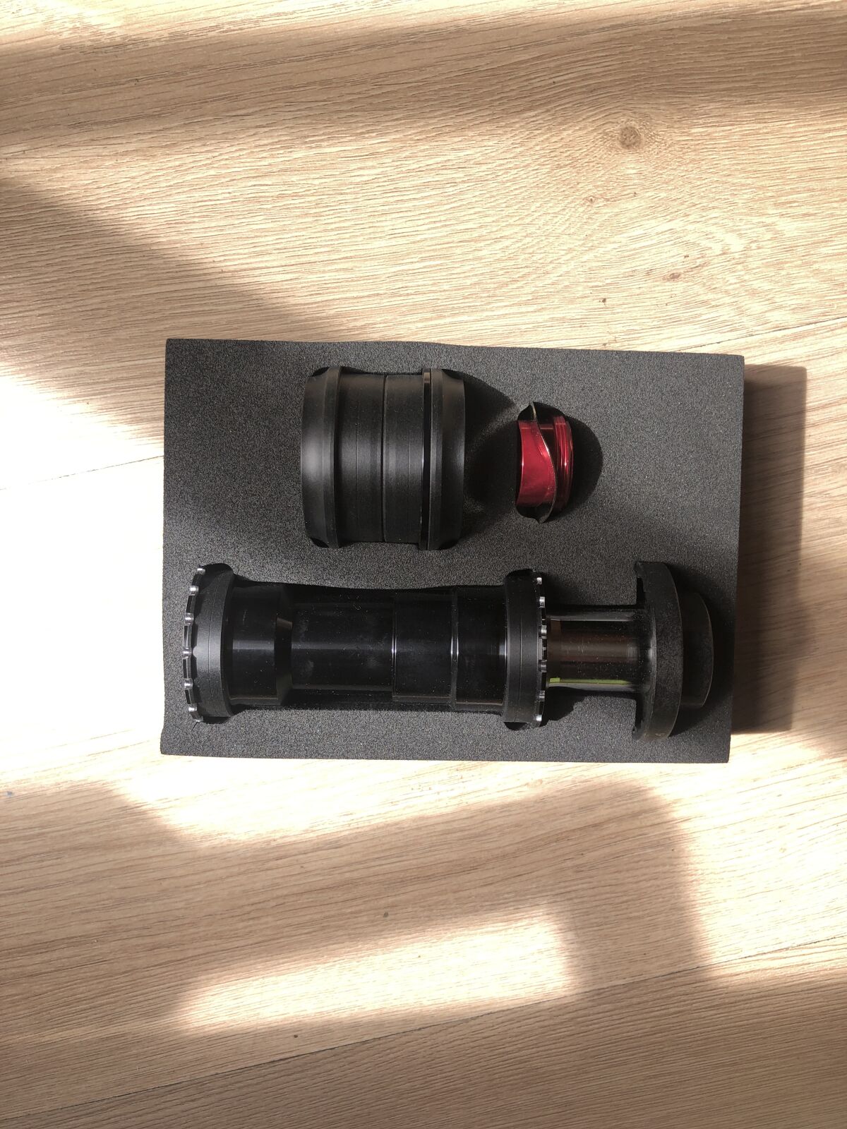 Token Low Friction PF30-68mm | Bottom Brackets | Bike Hub