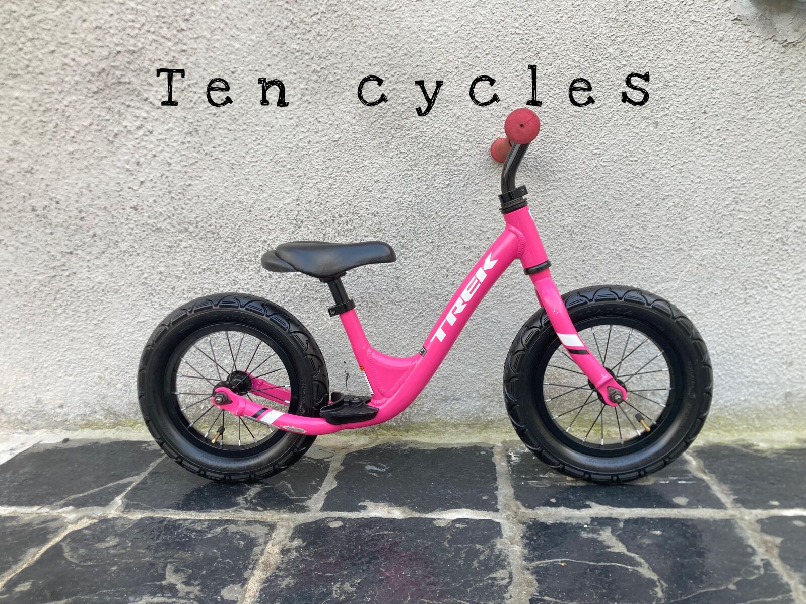 TREK Kickstarter Girls balance bike for sale | Kids Bikes | Bike Hub