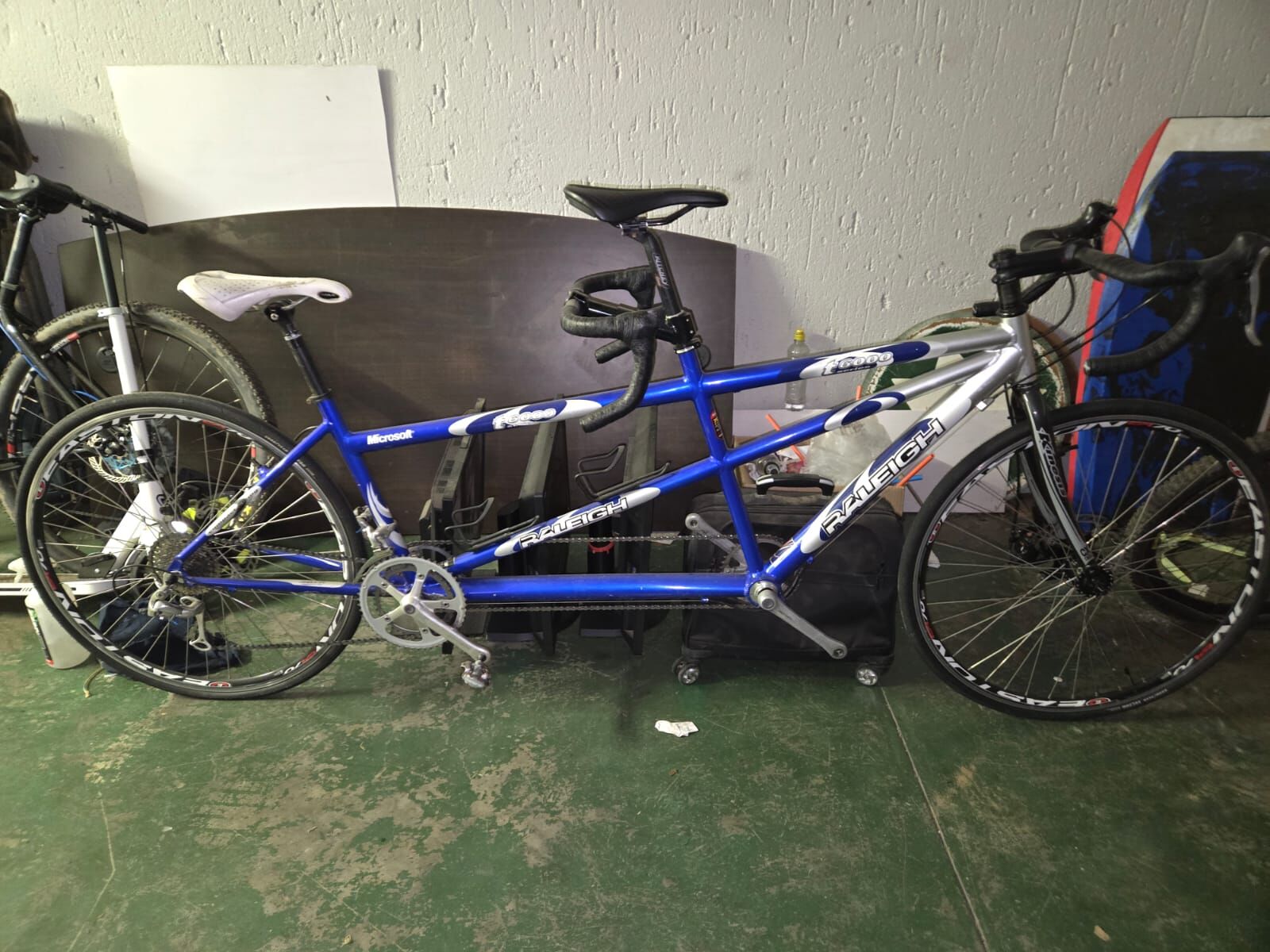 Raleigh R 6000 - With Disk Brakes. Perfect. | Tandem Road Bikes | Bike Hub