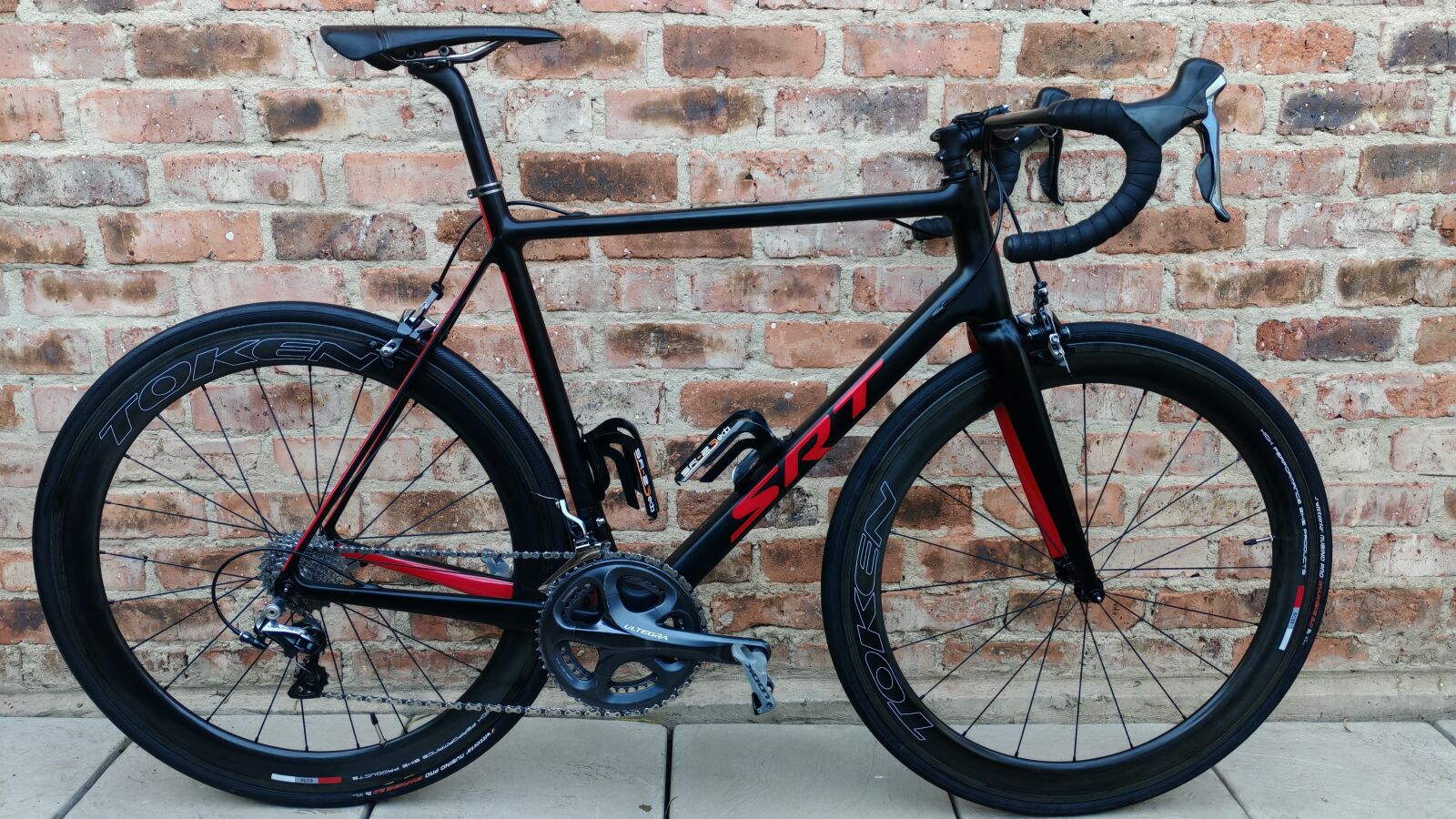 SRT Carbon Large | Road Bikes | Bike Hub