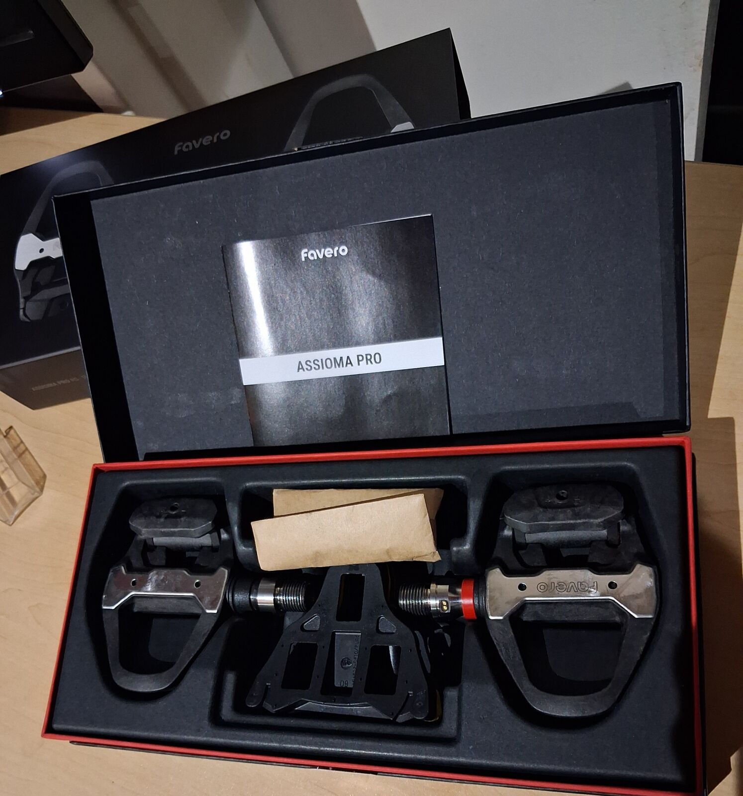 Favero Assioma PRO RS-1 Pedals With Power Meter | Power Meters | Bike Hub