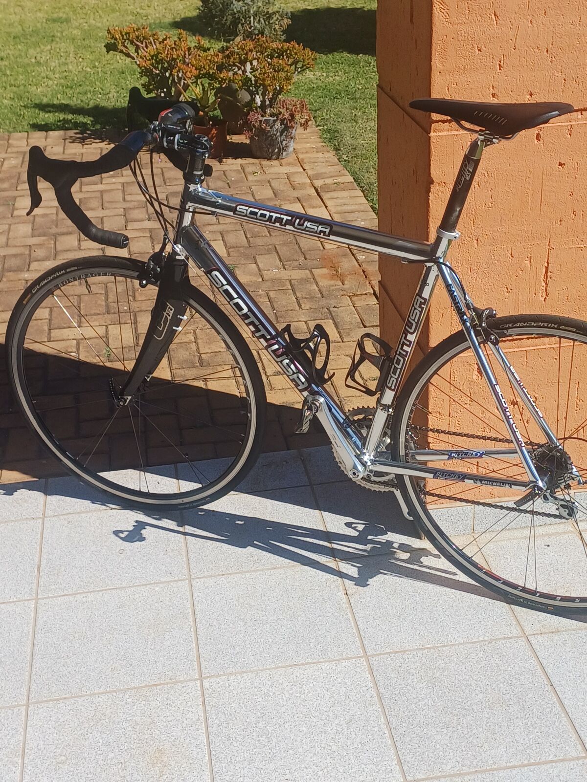 Scott USA Scandium Aliminium Team issue | Road Bikes | Bike Hub