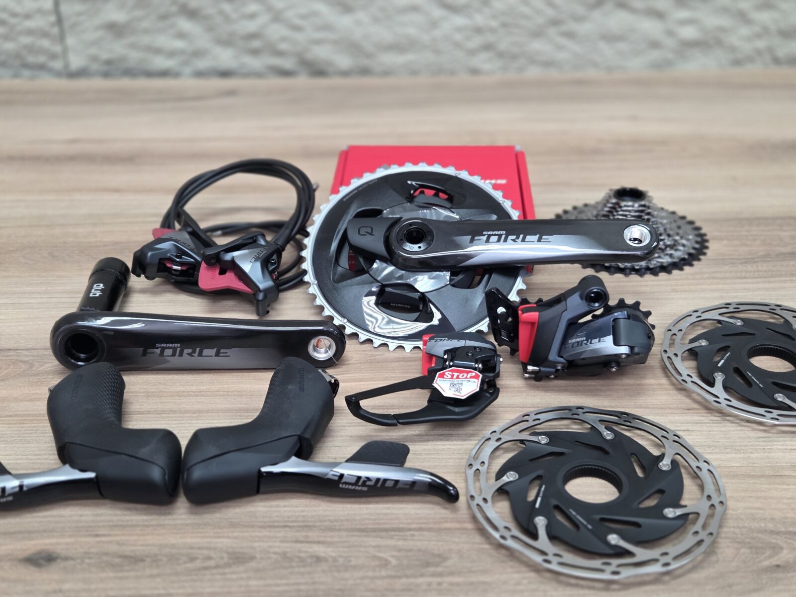 SRAM FORCE ETAP AXS **12SPD-QuarqPWR** | Complete Groupsets | Bike Hub