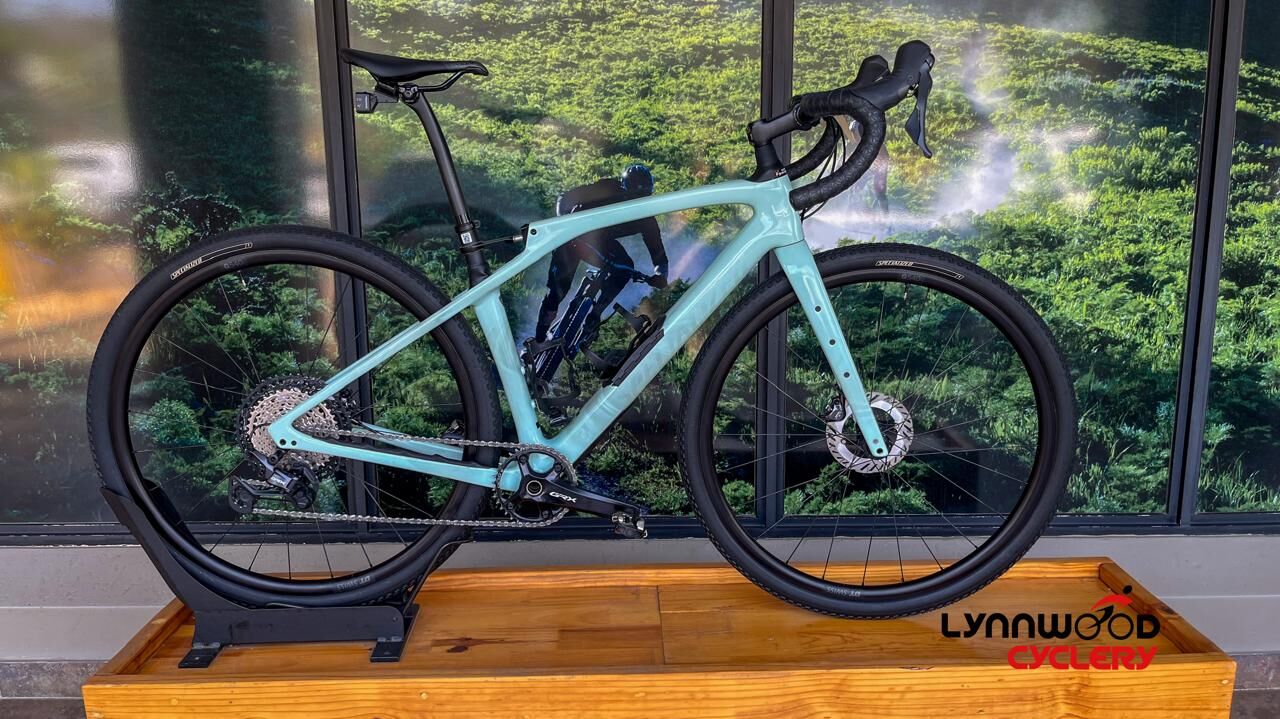 Specialized Diverge STR Comp | Gravel Bikes | Bike Hub