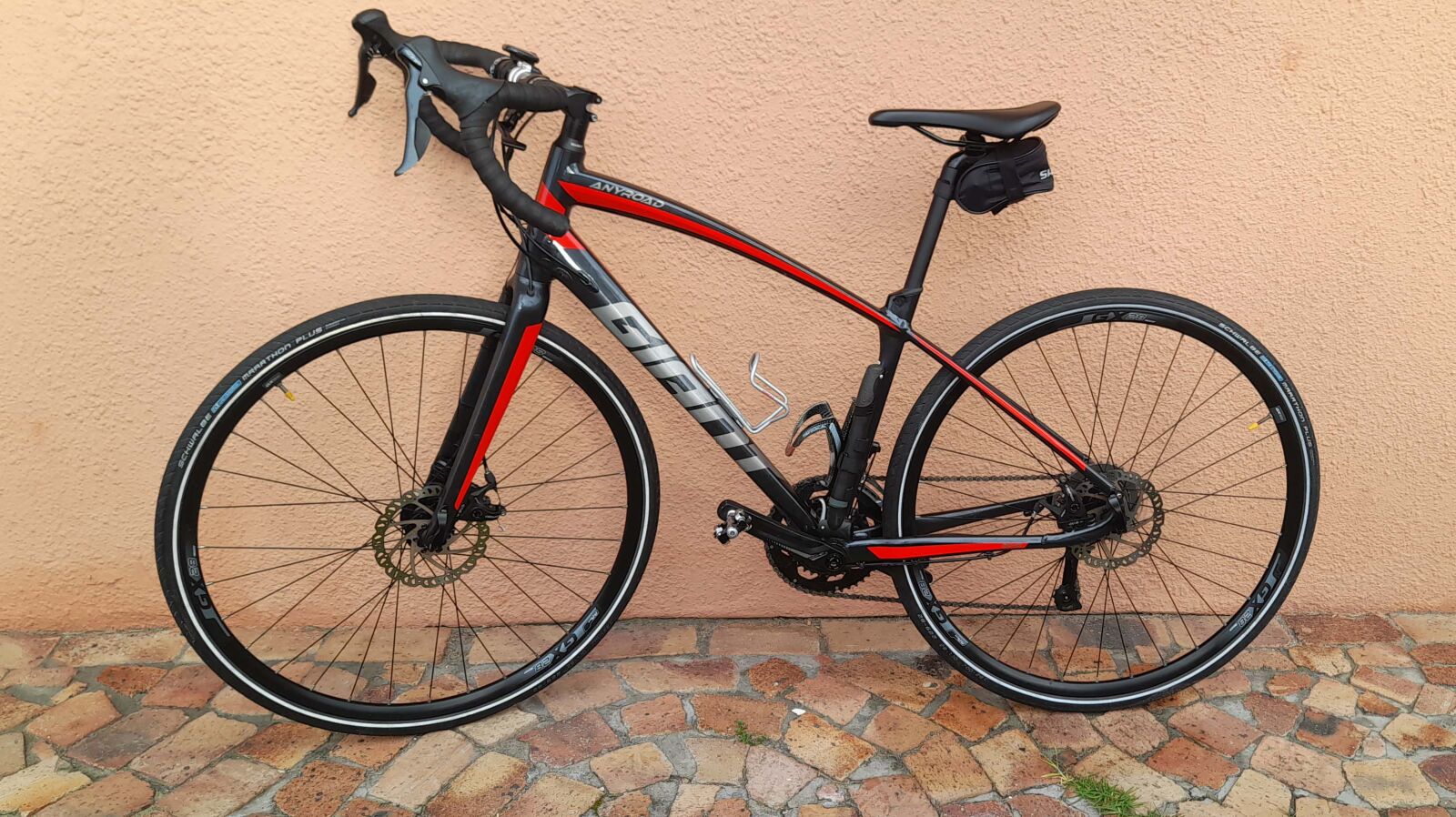 Gravel Bicycle Giant Anyroad | Gravel Bikes | Bike Hub