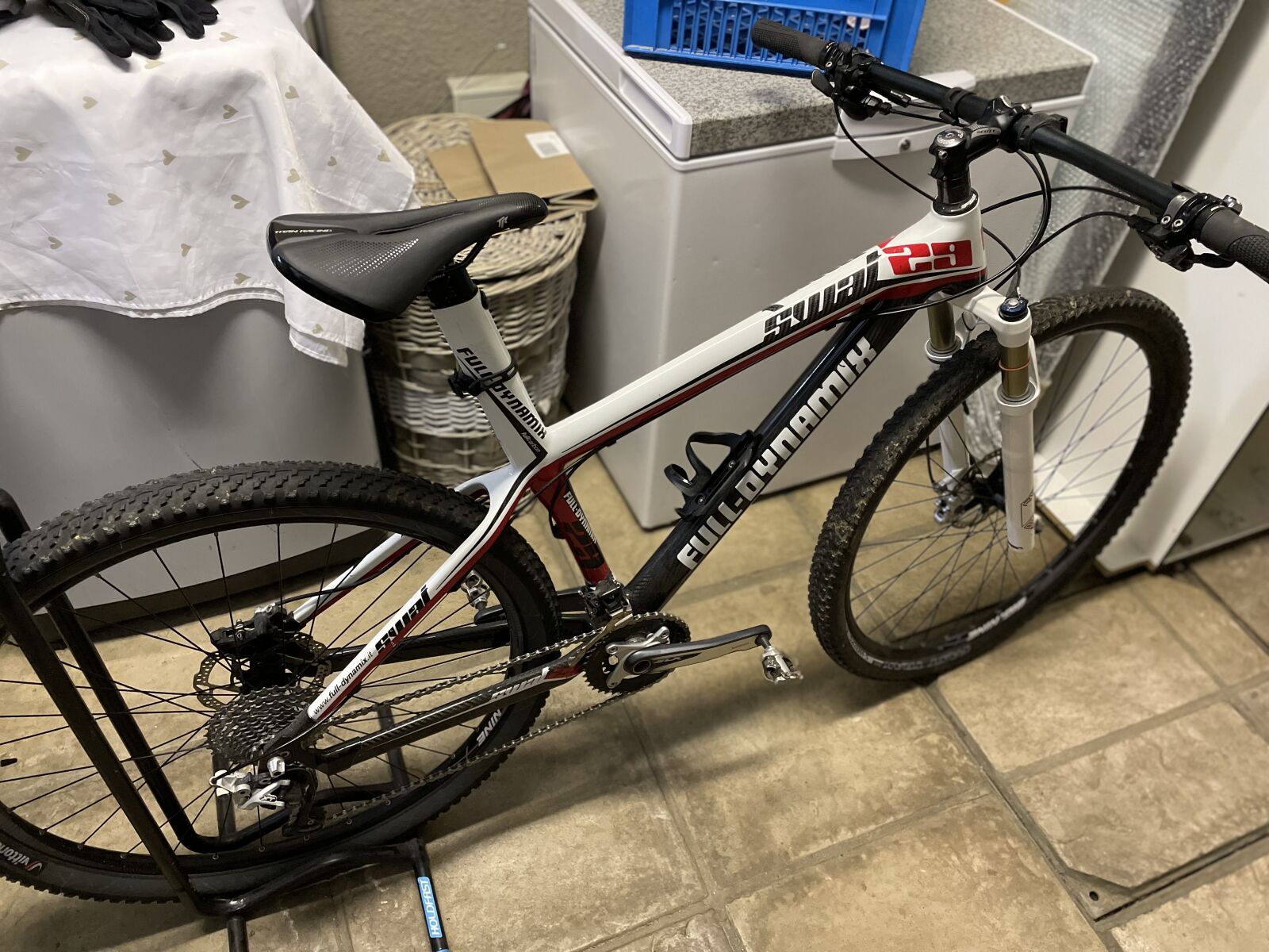 Full Dynamix Swat 29 Hardtail MTB(Full Carbon) | Hardtail Mountain ...