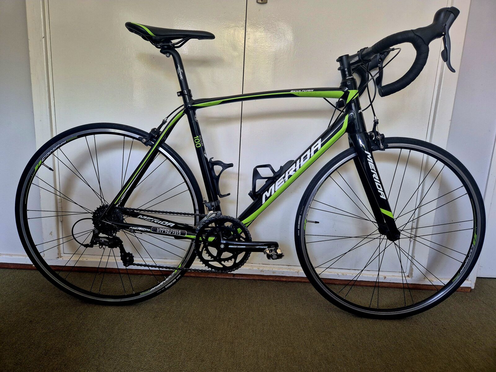 Merida Scultura 100 Road Bike | Road Bikes | Bike Hub