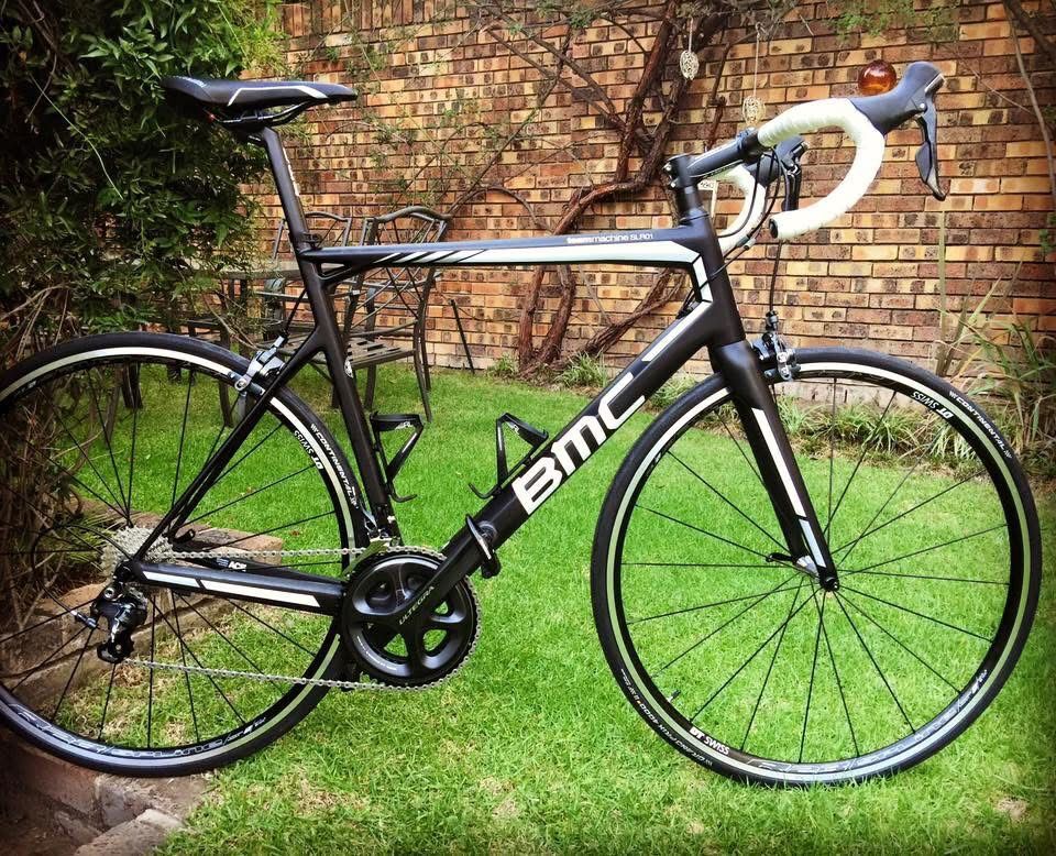 BMC Team Machine SLR 01 | Road Bikes | Bike Hub