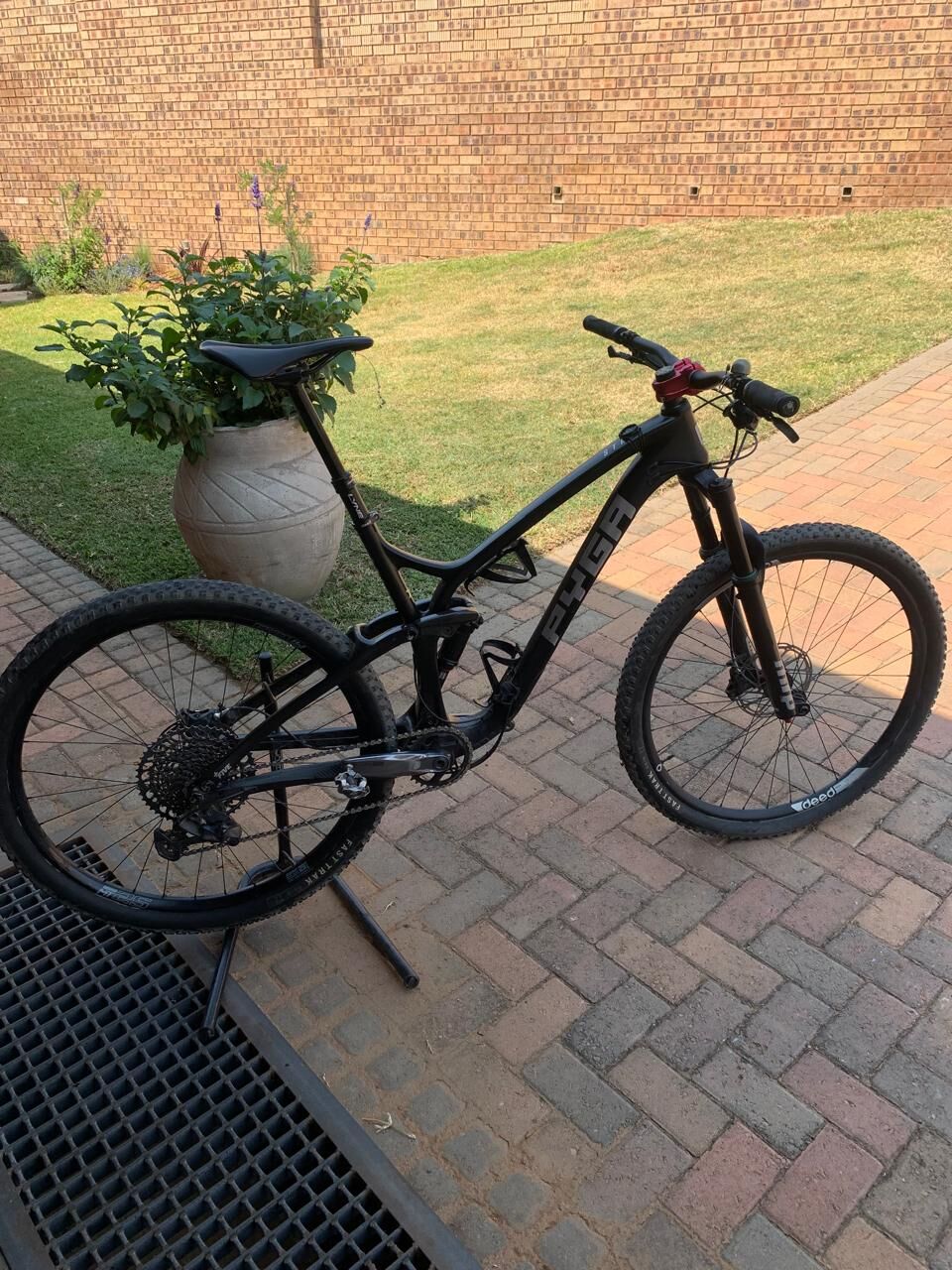 PYGA STAGE MAX PRICE DROP | Dual Suspension Mountain Bikes | Bike Hub