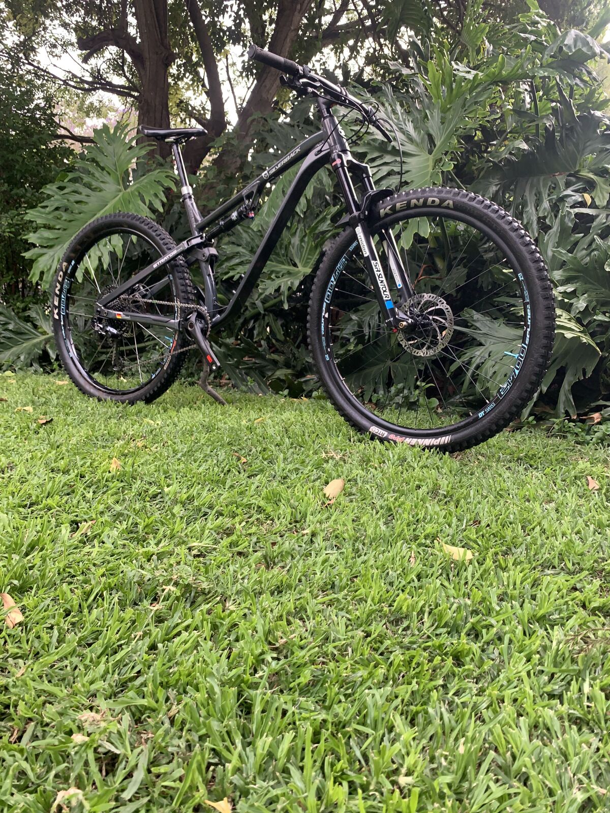 Custom Silverback stratos AL | Dual Suspension Mountain Bikes | Bike Hub