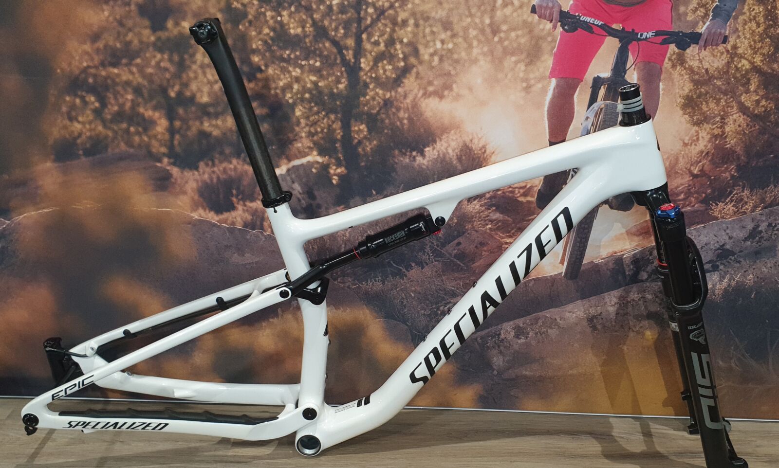 Specialized Epic Pro | Dual Suspension Mountain Bike Frames | Bike Hub