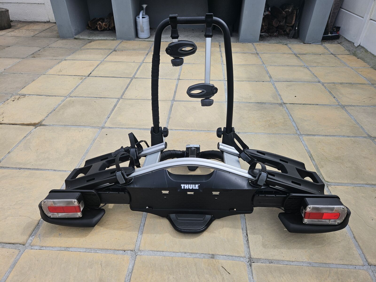 THULE VeloCompact 925 2 Bike Carrier / Bike Rack | Trailers | Bike Hub