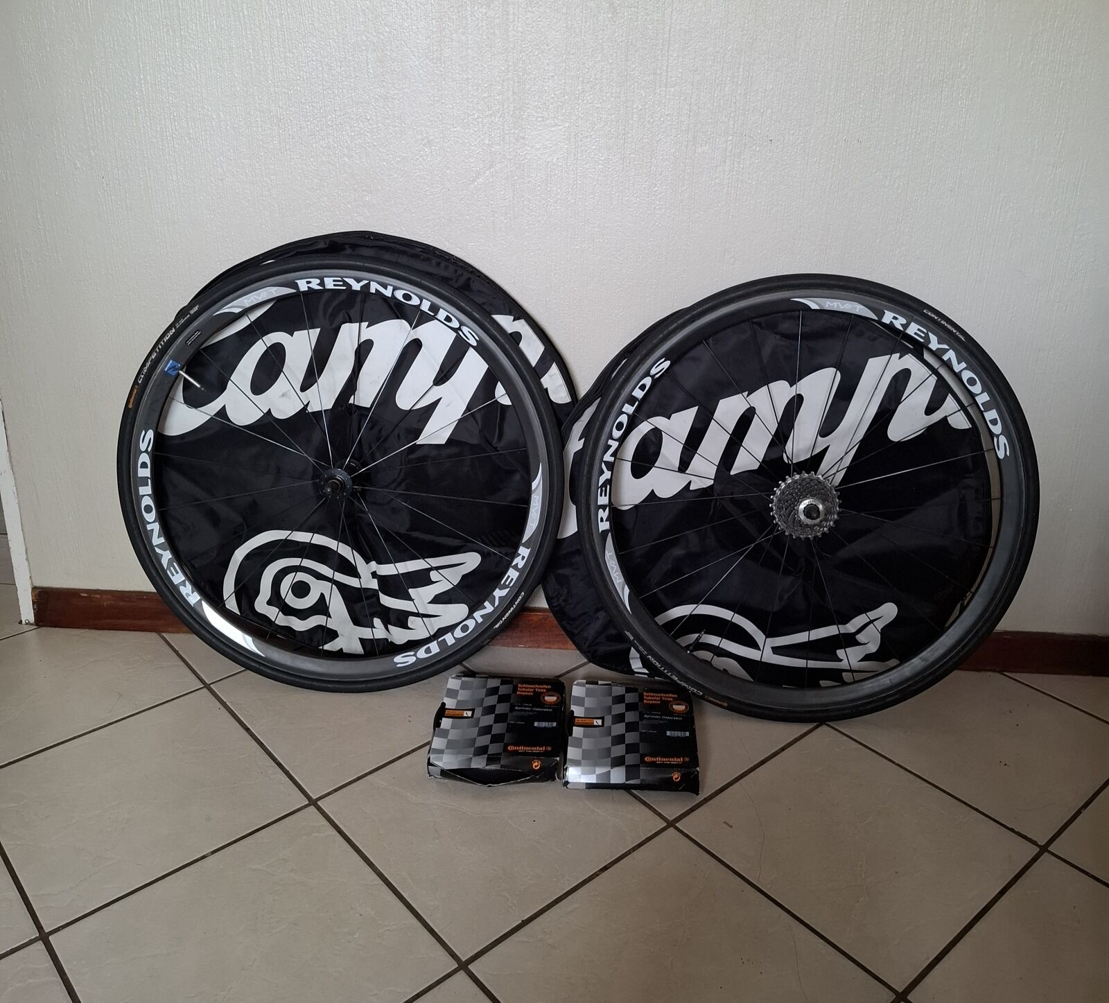 Complete wheel set | Road Bike Wheels | Bike Hub