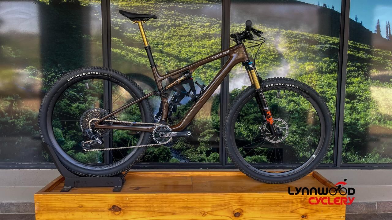 Specialized Epic 8 Pro (Build) | Dual Suspension Mountain Bikes | Bike Hub