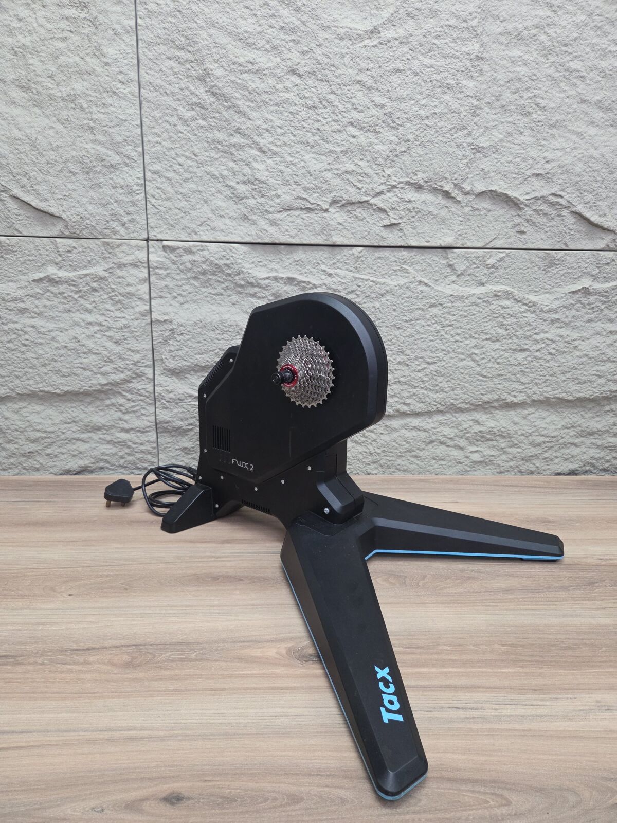 TACX FLUX 2 INDOOR SMART TRAINER | Indoor Trainers & Accessories | Bike Hub