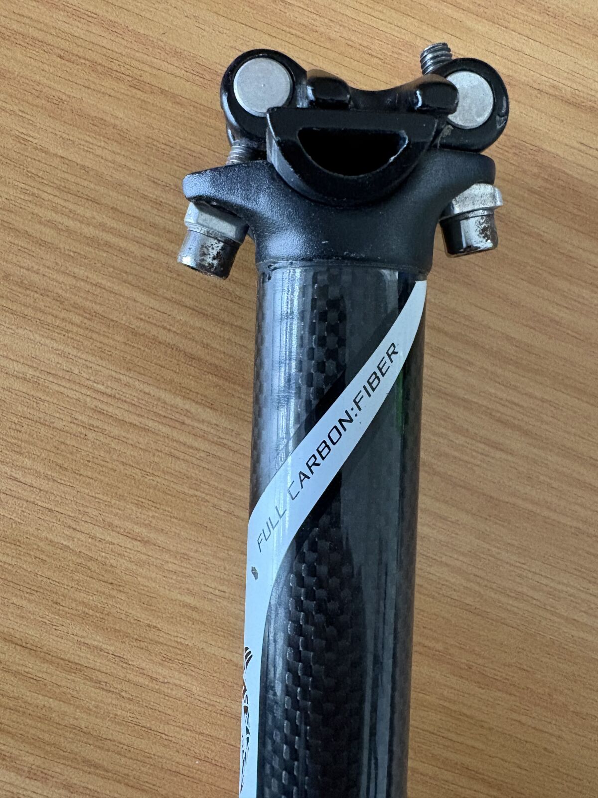 Carbon fibre seat post | Seat Posts | Bike Hub