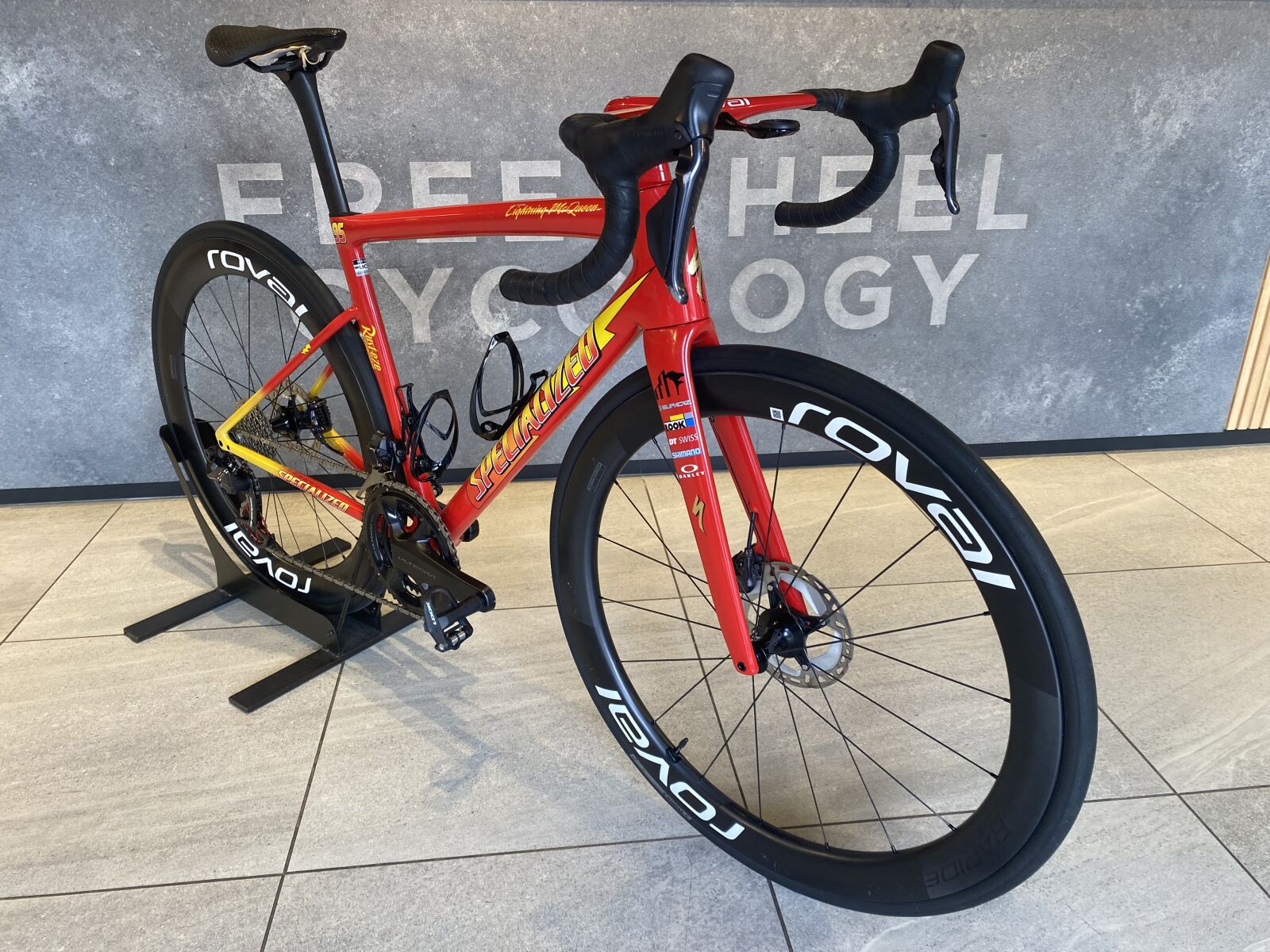 Specialized Tarmac SL8 Pro Custom Build | Road Bikes | Bike Hub