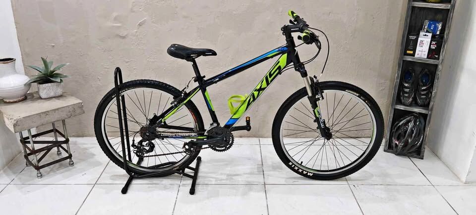 Axis 90 MTB Small | Hardtail Mountain Bikes | Bike Hub